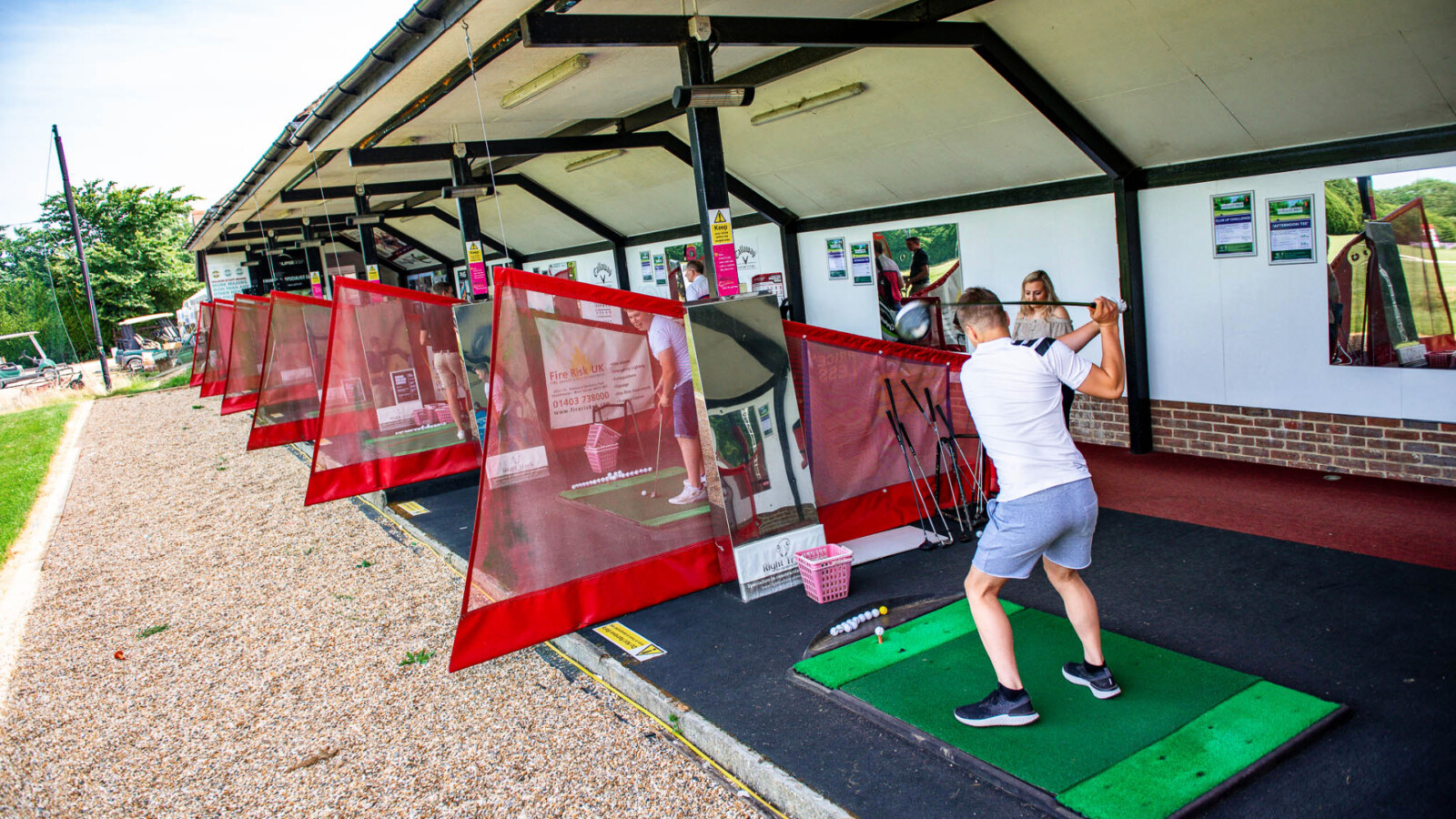 Horsham Golf unveils plans to develop housing and leisure village ...