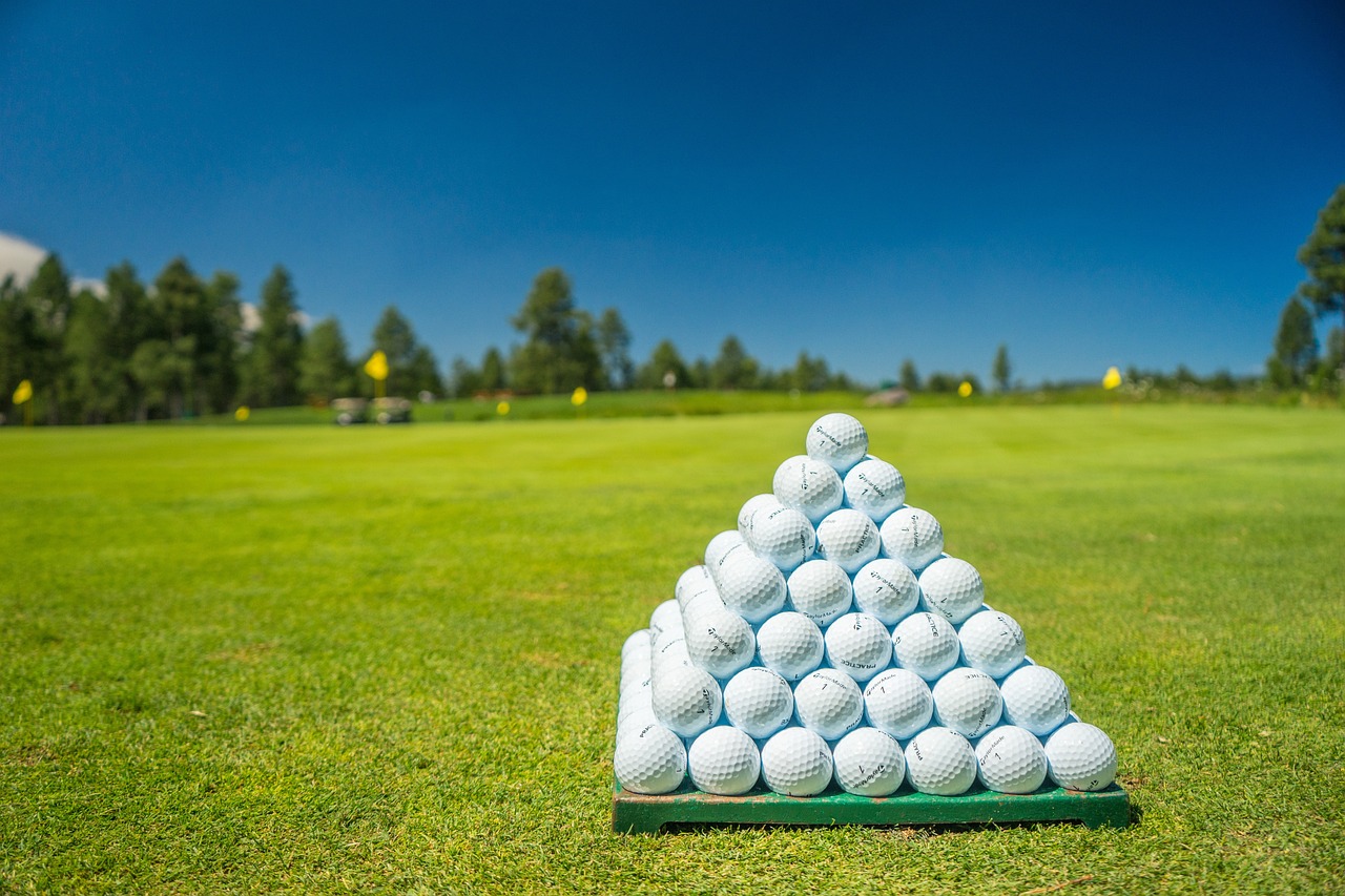 Golf Courts New Audiences: Reaching Fans Beyond the Course - Golf News ...