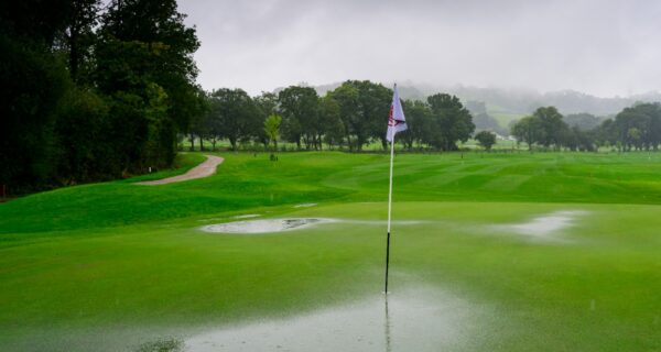 Golfers welcome preferred lies rule change - Golf News | Golf Magazine